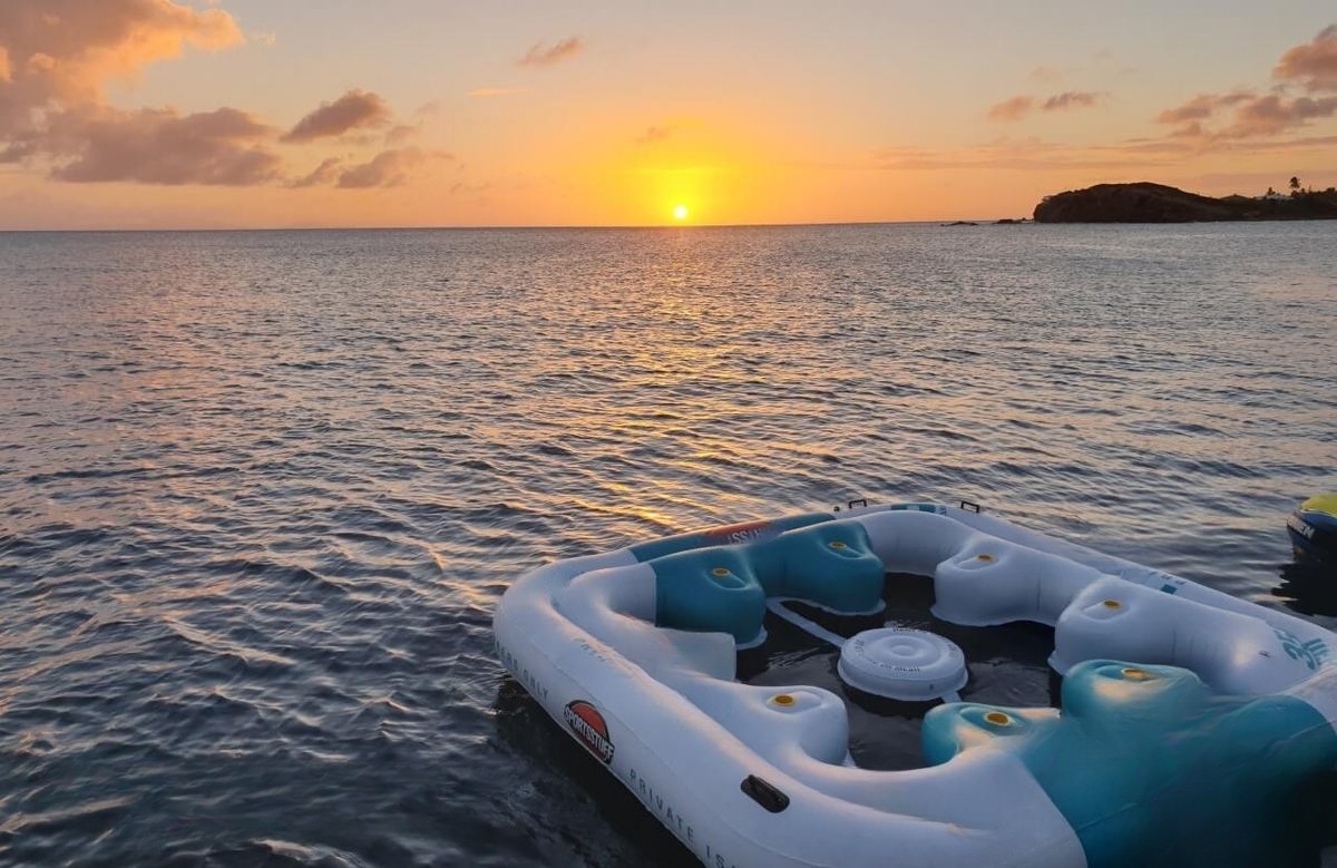 Mare Blu Luxury Catamaran for Charter